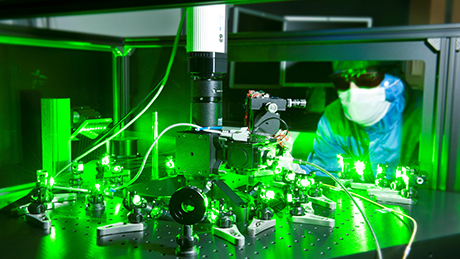 Quantum: Localize, screen and characterize colour centres in a diamond ...